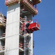 Bocker Material Lifts MX – Metro Elevator